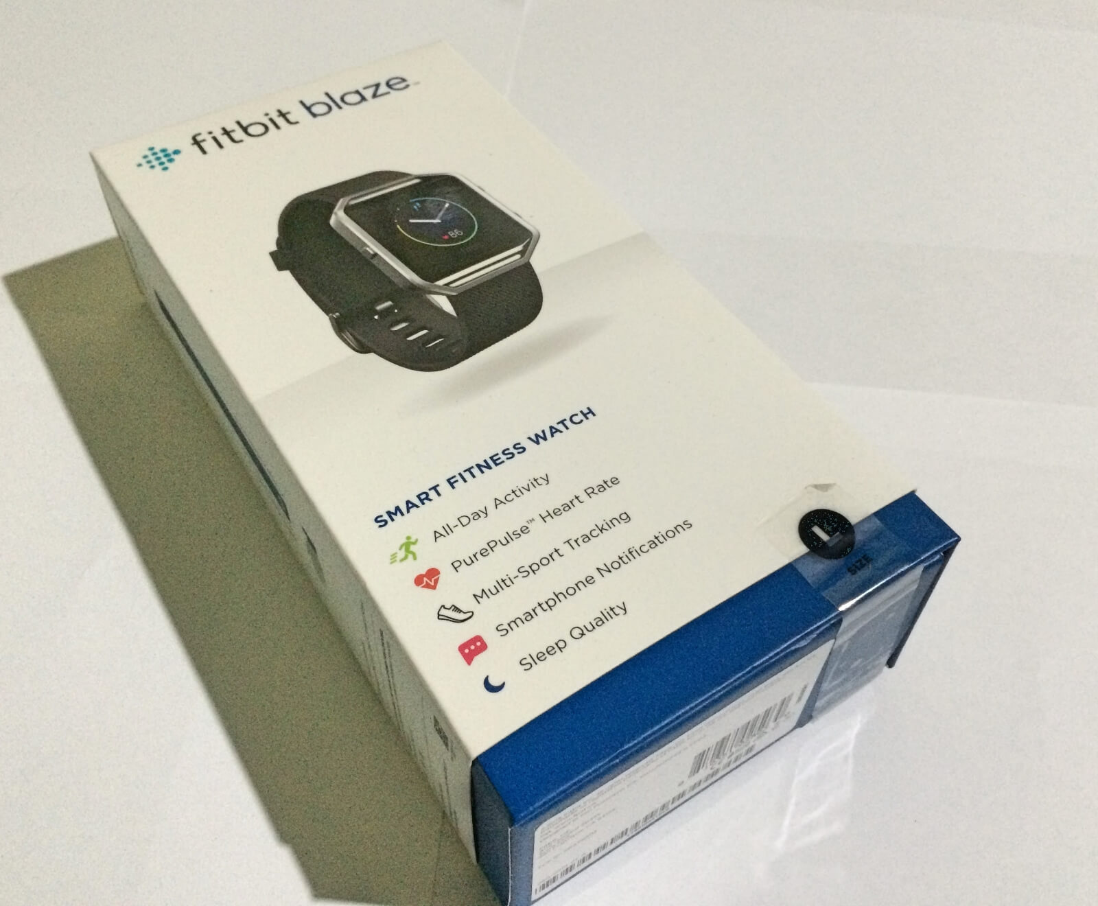 Review: Unboxing the Fitbit Blaze fitness tracker and smartwatch
