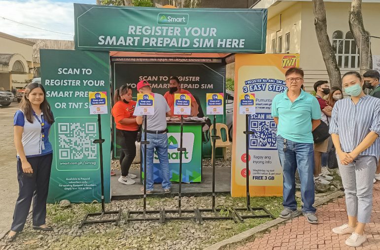 Smart ties up with coops, schools; sets up more SIM registration desks ...