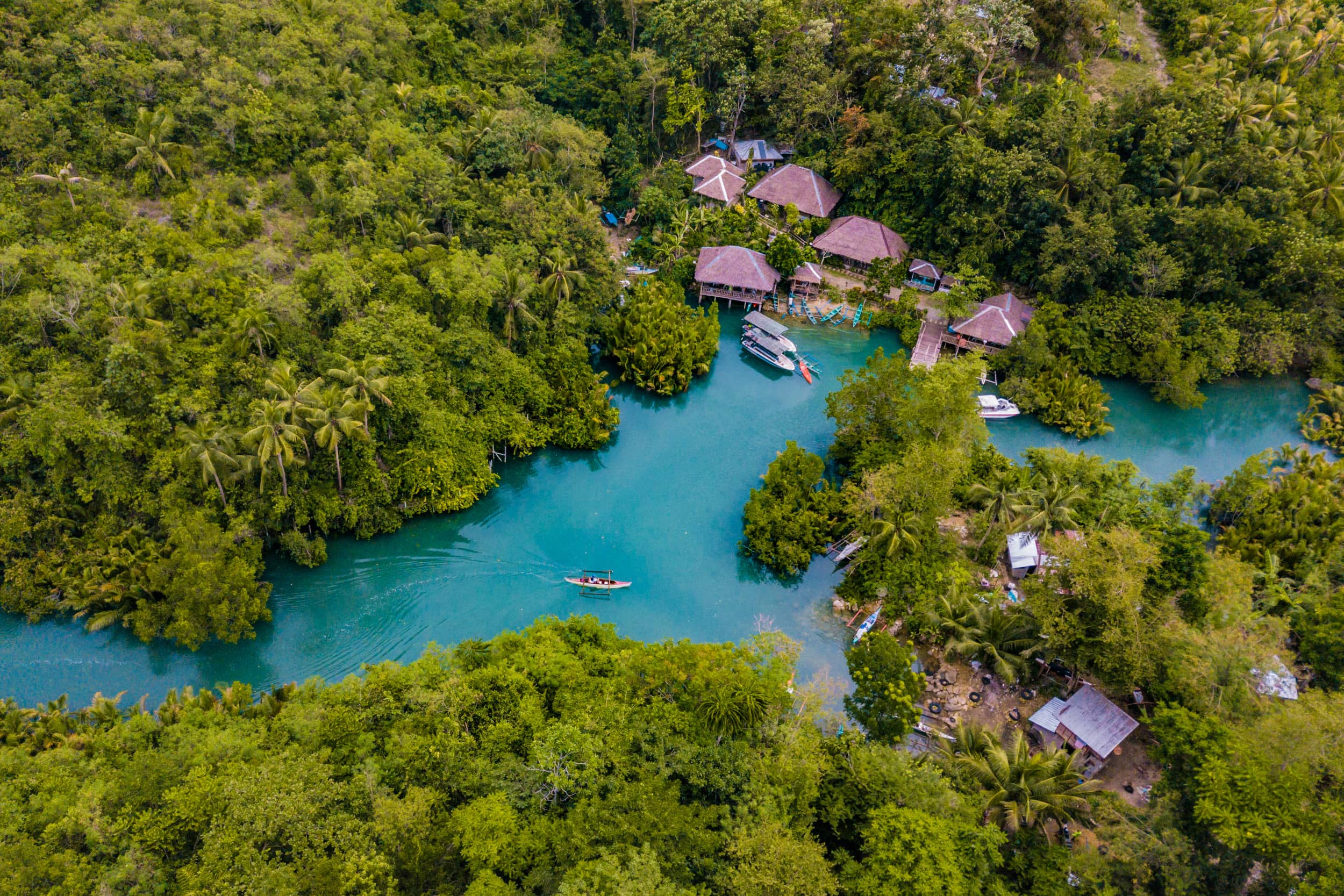 Smart expands network in Aloguinsan, Cebu, boosts tourism and livelihoods